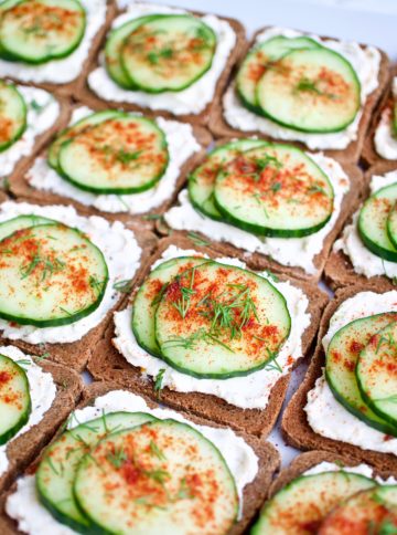 Mini Cucumber Toasts - Yummy Noises